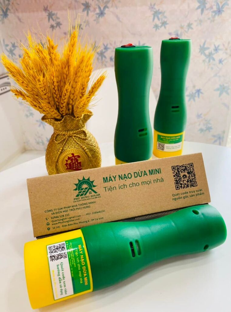 Máy nạo dừa mini - Phú Hưng Solar